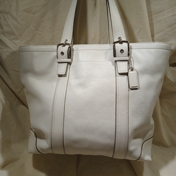 Coach | Bags | Coach Hamptons Tote | Poshmark